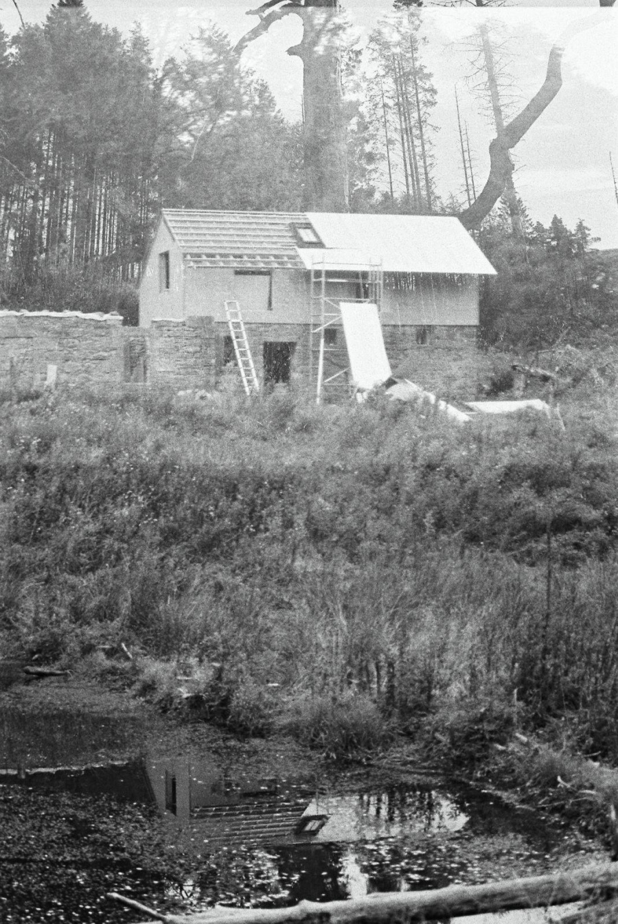 Wearable Ghosts of Buildings | Architecture Fringe